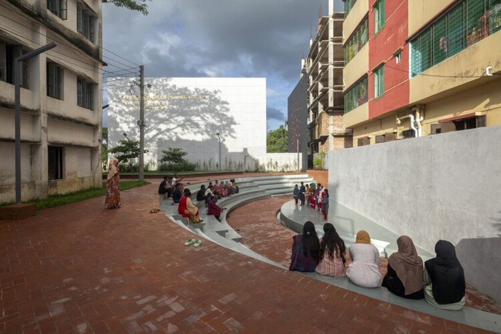 A Tribute to Sacrifice: Monumental Narratives in Feni, Bangladesh ...